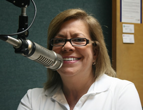 Lisa Vee | Free Internet Radio | TuneIn